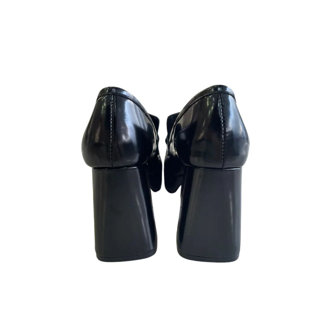 Felipe Rivera 60509– adryshoetique