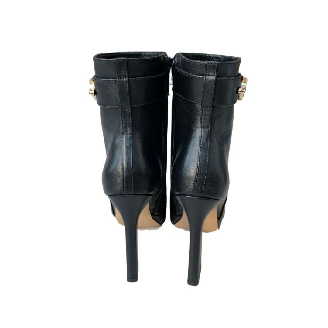 Felipe Rivera 41403– adryshoetique